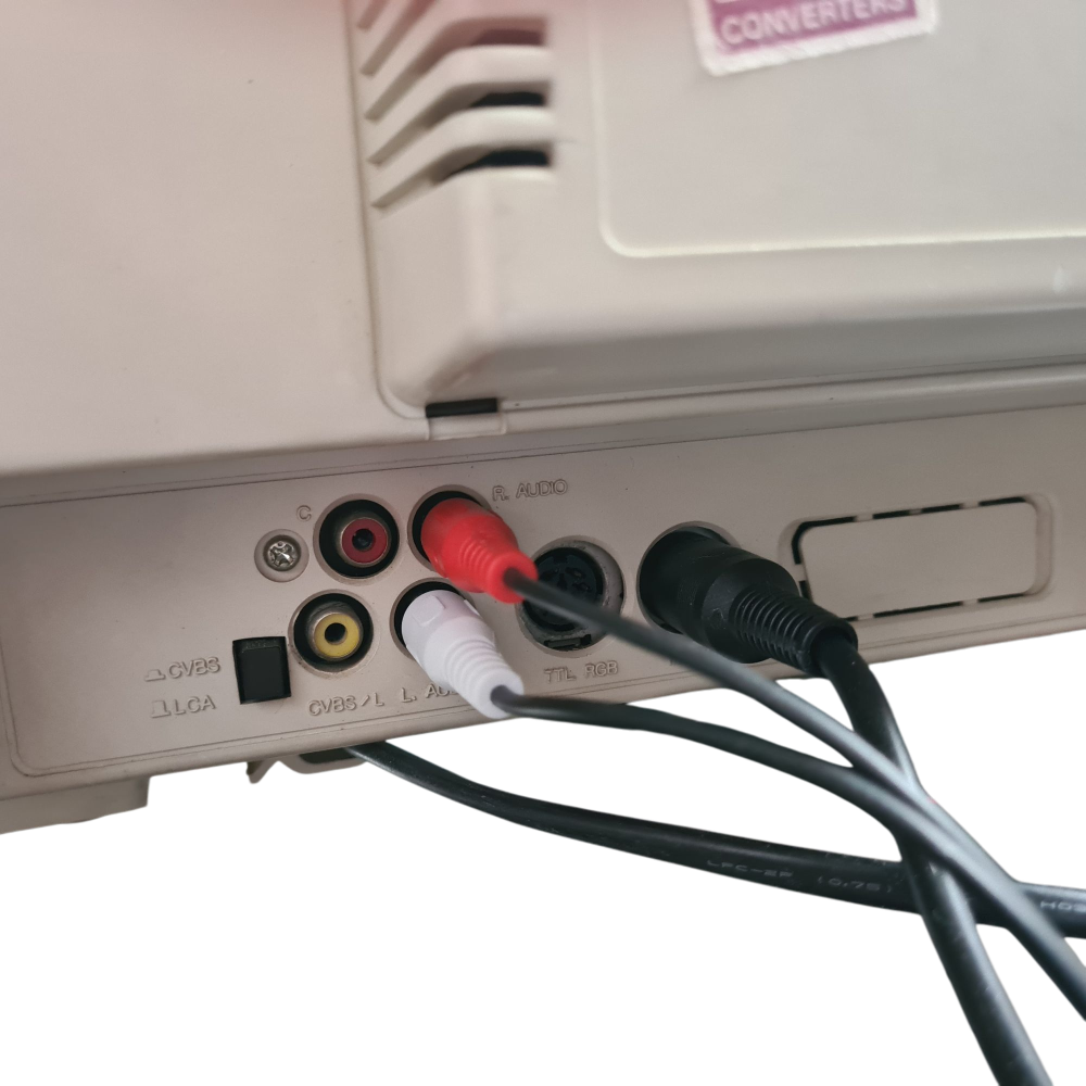 Commodore 1084S (with 6 pin DIN RGB Port) RGB Monitor to Scart Adapter